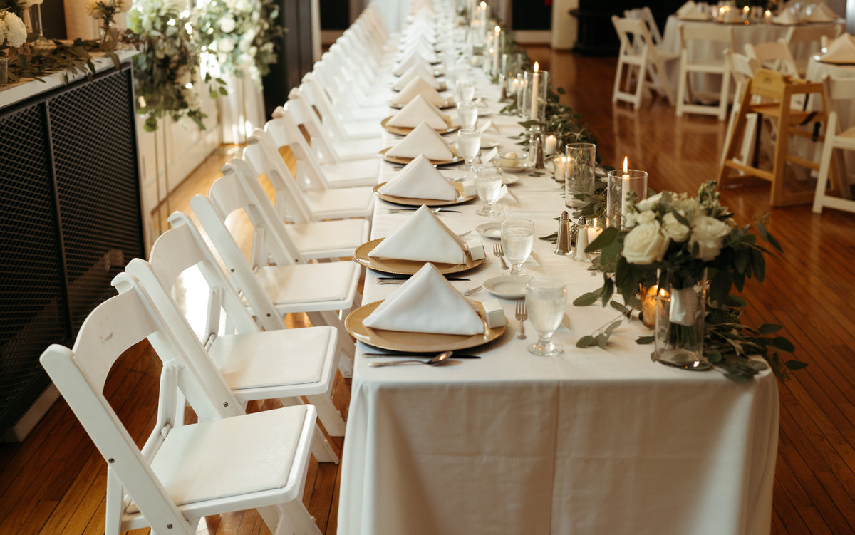 Linens & Tablecloths available for rent Toledo, OH - American Event Rentals